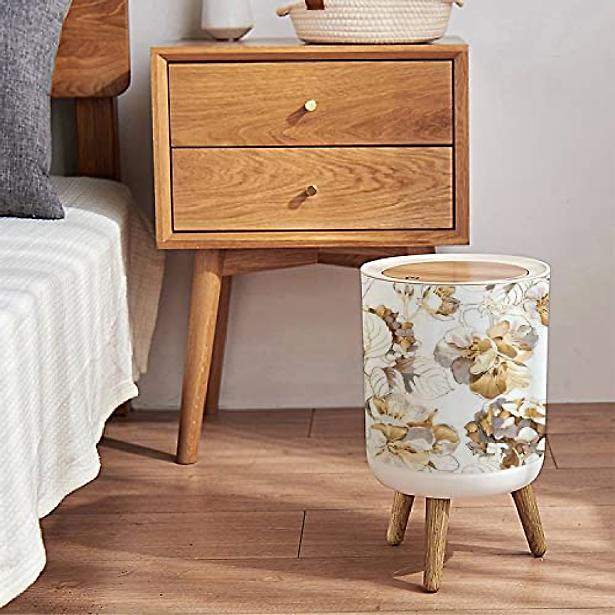 Small Trash Can with Lid Seamless with a Gold Hydrangea and Cherry Flowers Round Recycle Bin Press Top Dog Proof Wastebasket for Kitchen Bathroom Bedroom Office 7L/1.8 Gallon