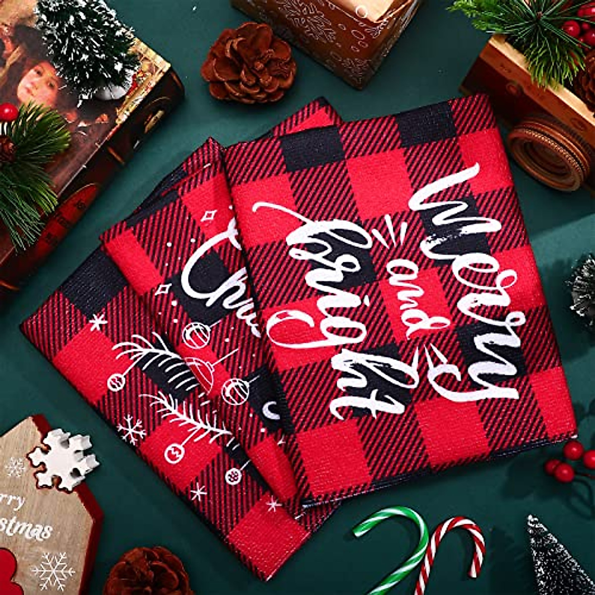 Tudomro 3 Pack Christmas Kitchen Dish Towels Red and Black Plaid Bathroom Hand Towels Buffalo Check Hand Dish Cloths Xmas Soft Washcloths for Home Holiday Party Decor, 23.6 x 15.7 Inches
