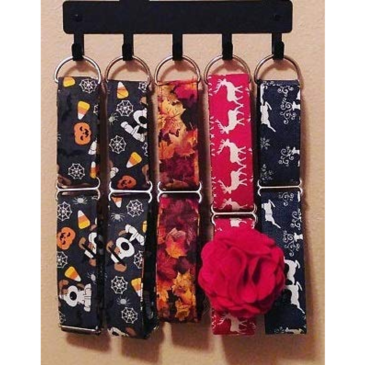 The Metal Peddler French Bull Key Holder & Dog Leash Hanger for Wall - Large 9 inch Wide with 5 Hooks - Made in USA