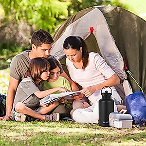 FEWOO Insulated Water Bottle 64 oz, Half Gallon Stainless Steel Water Flask, Double Wall Vacuum Metal Water Jug with Straw Leakproof Sport Lid and Straw Lid for Hiking Camping (64oz, BLACK)