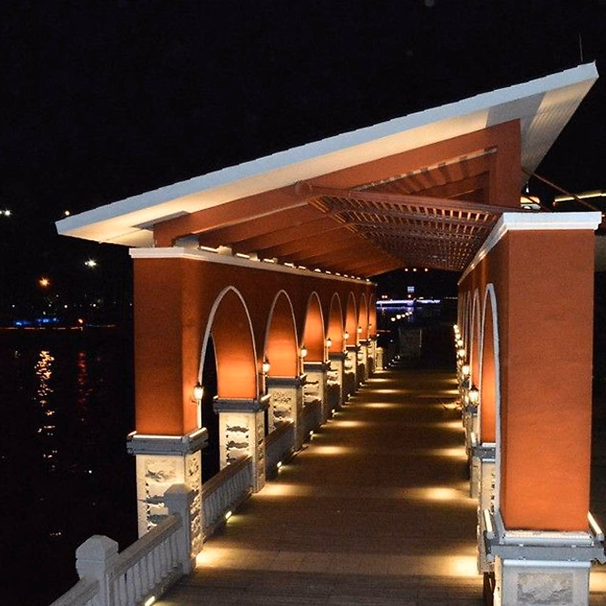 TWTCC Wall Mounted Light Solar Wall Light Outdoor Wall Lamp Outdoor Light Entry Light Door Post Villa Waterproof Garden Wall Light Garden Wall Lantern Home Reading Light