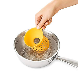OXO Good Grips Silicone Egg Poachers (Set of 2),Yellow