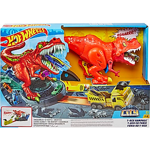 Hot Wheels Toy Car Track Set, T-Rex Rampage Playset & 1:64 Scale Vehicle, Launch into the Giant Dinosaur