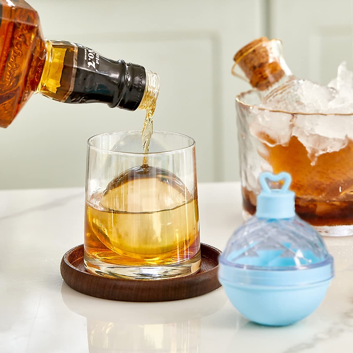 Ice Ball Molds with Lids 4 Pack, Silicone Ice Cube Molds, Candy Color Ice Spheres Ice Ball Maker Mold for Whiskey and Cocktail, Easy-Release Ice Cube Tray for Freezer