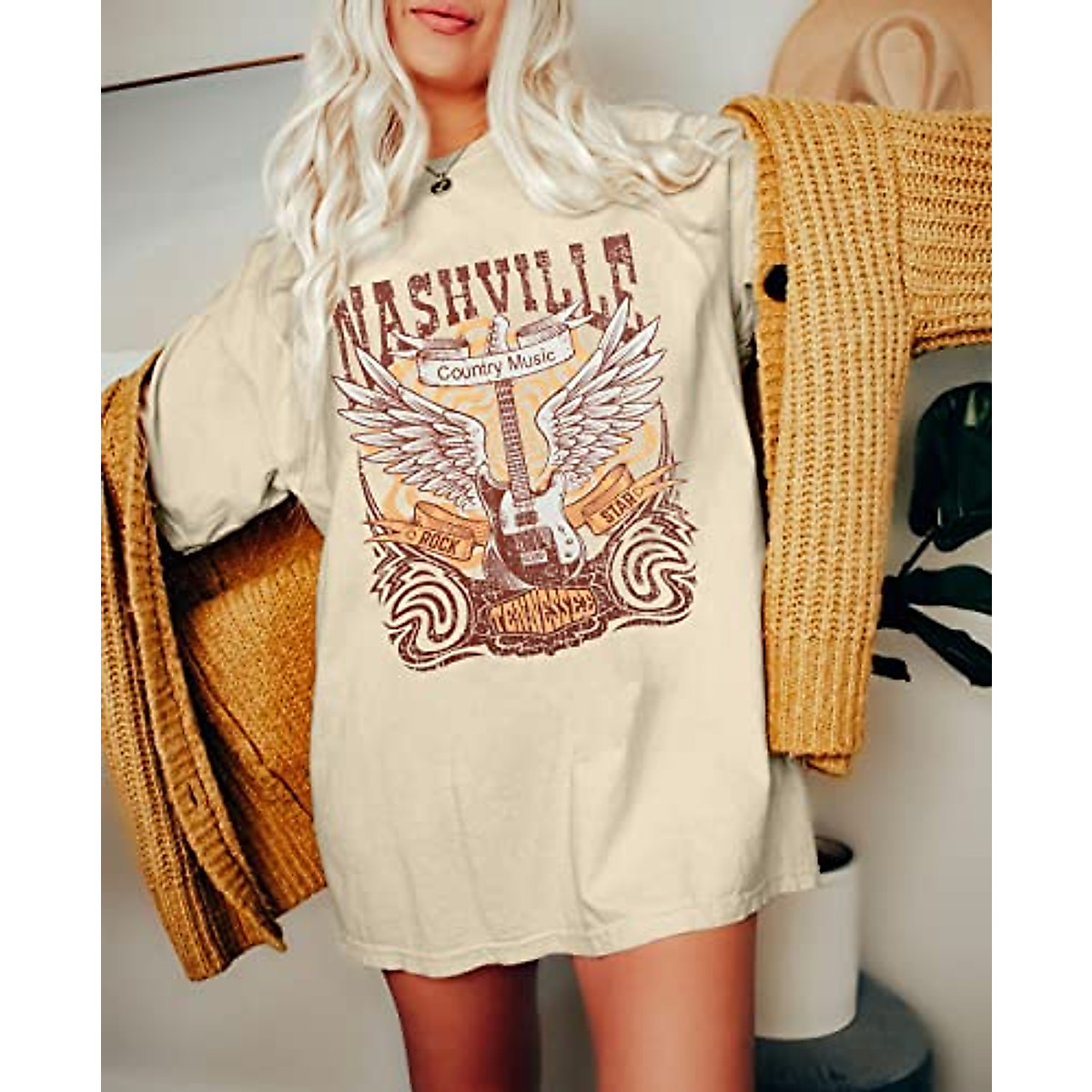 Women's Oversized Country Music Shirts Nashville Concert Outfit Casual Rock Band Tshirt Vintage Graphic Tees Tops Apricot