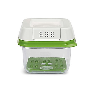 Rubbermaid FreshWorks Produce Saver Food Storage Container, Small, 2.5 Cup, Green