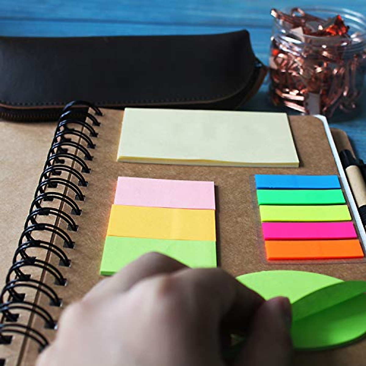SAIBANG A5 Spiral Notebook Business Notepad with Pen in Holder and Sticky Notes Index Tabs Page Markers for School Office, 18 by 21 cm, 60 Sheets Totally, Kraft Cover (Khaki)