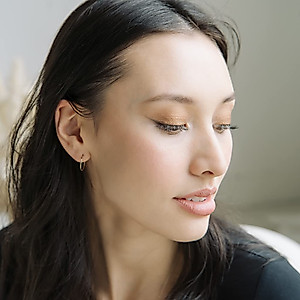 HONEYCAT Small Everyday Hoops in Gold, Rose Gold, or Silver | Minimalist, Delicate Jewelry (Small/Gold)