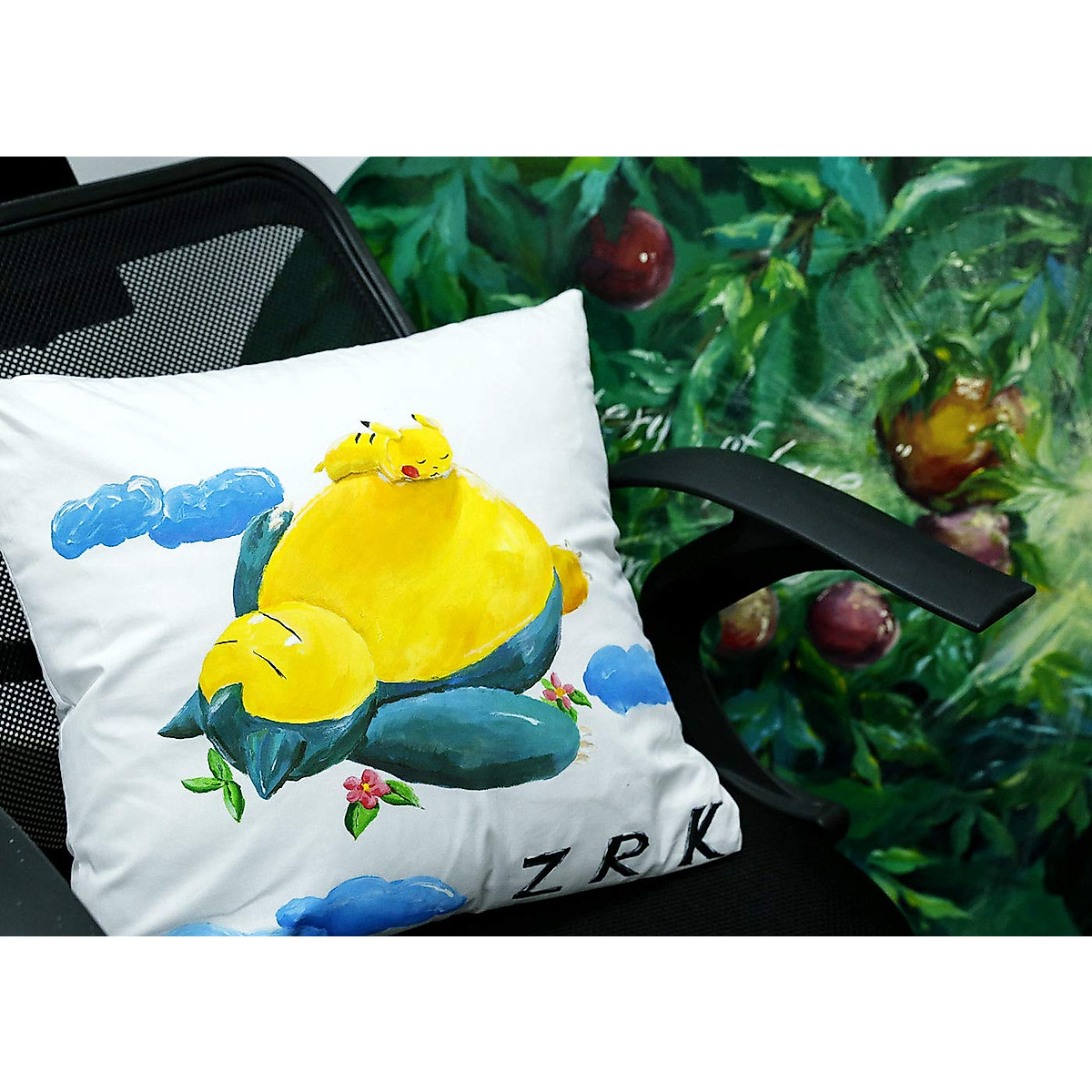 Mont Marte Signature Fabric Paint, 12pc x 0.7oz (20ml), Suitable for DIY Fashion and Homewares