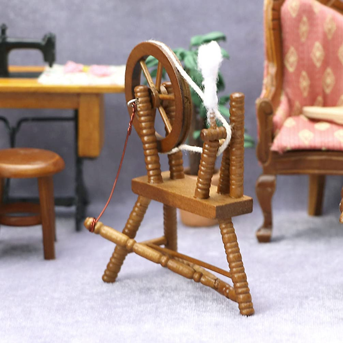 Toddmomy 1: 12 Vintage Sewing Machine Dollhouse Miniature Hand Reeling Machine Wooden Spinning Wheel Mini Dollhouse Furniture Accessories