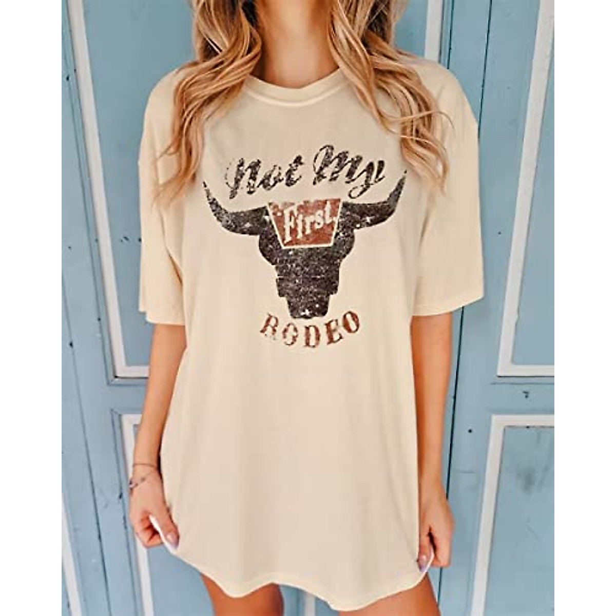 Oversized Rodeo T-Shirt for Women Not My First Rodeo Letter Printed Shirt Retro Western Country Cowboy Tee Tops (L, Apricot)