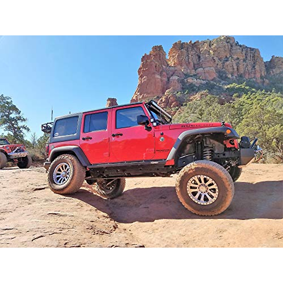 Uniden PRO401HH Professional Series 40 Channel Handheld CB Radio, 4 Watts Power with Hi/Low Power Switch, Auto noise cancellation, Belt Clip And Strap Included, 2.75in. x 4.33in. x 8.66in.