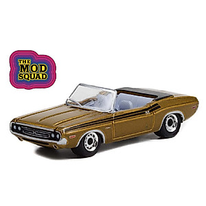 Greenlight Collectibles 1:64 Hollywood Series 34 1971 Dodge Challenger 340 Mod Squad