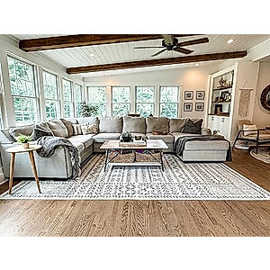 BoutiqueRugs Greig Farmhouse Moroccan Geometric Area Rug - Boho Aztec Tribal Carpet for Living Room - Black, Charcoal, Light Gray - 7'10" Round Rug