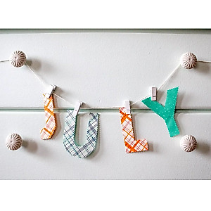 HeatnBond UltraHold Iron-On Adhesive, 17 Inches x 1 Yard