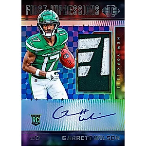 2022 Panini Illusions Football Blaster Box - 6 Packs and 36 Cards per Box