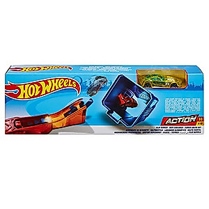 Hot Wheels FLIP Ripper Play Set