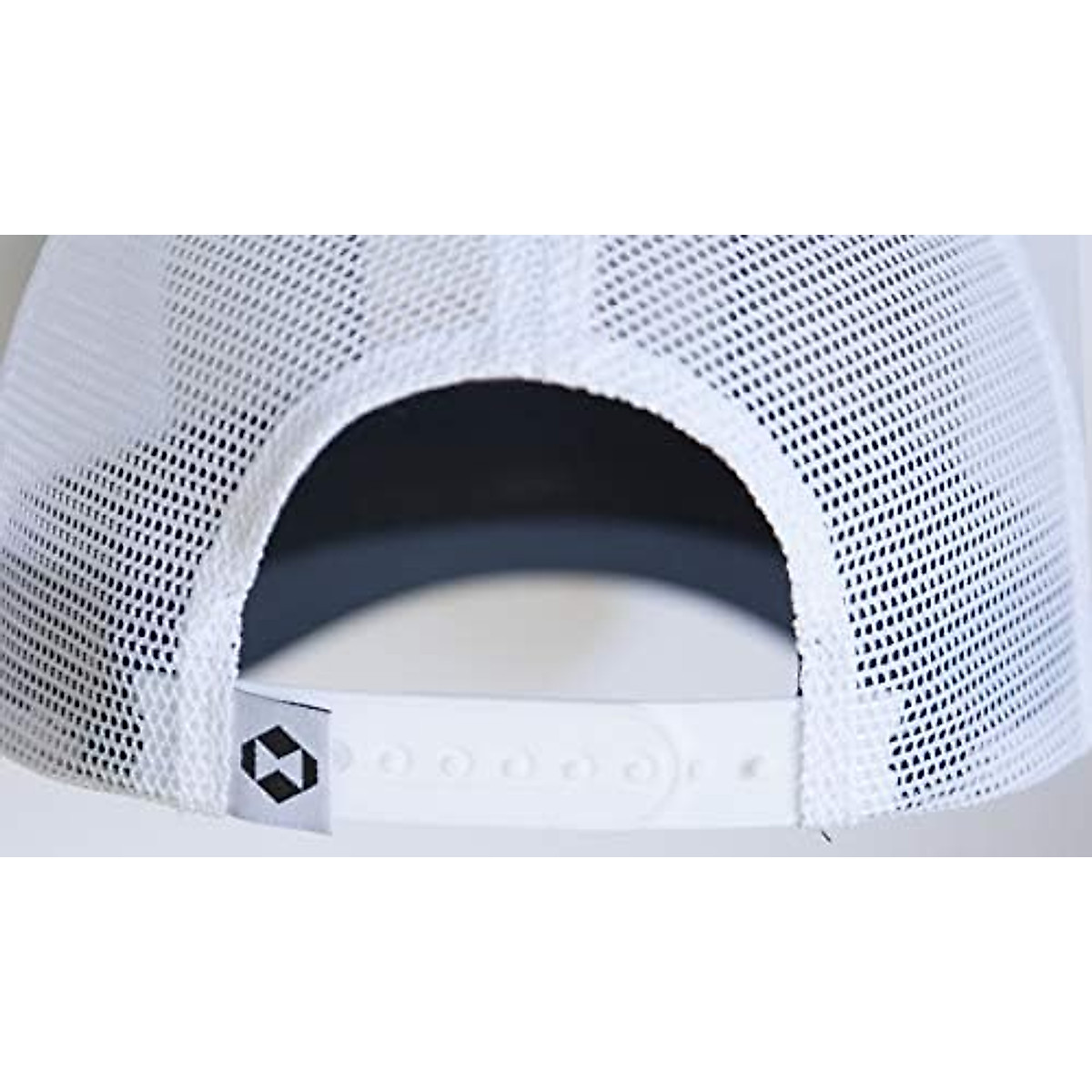 International Tie California State Bear Flag Premium-Quality Hat… White