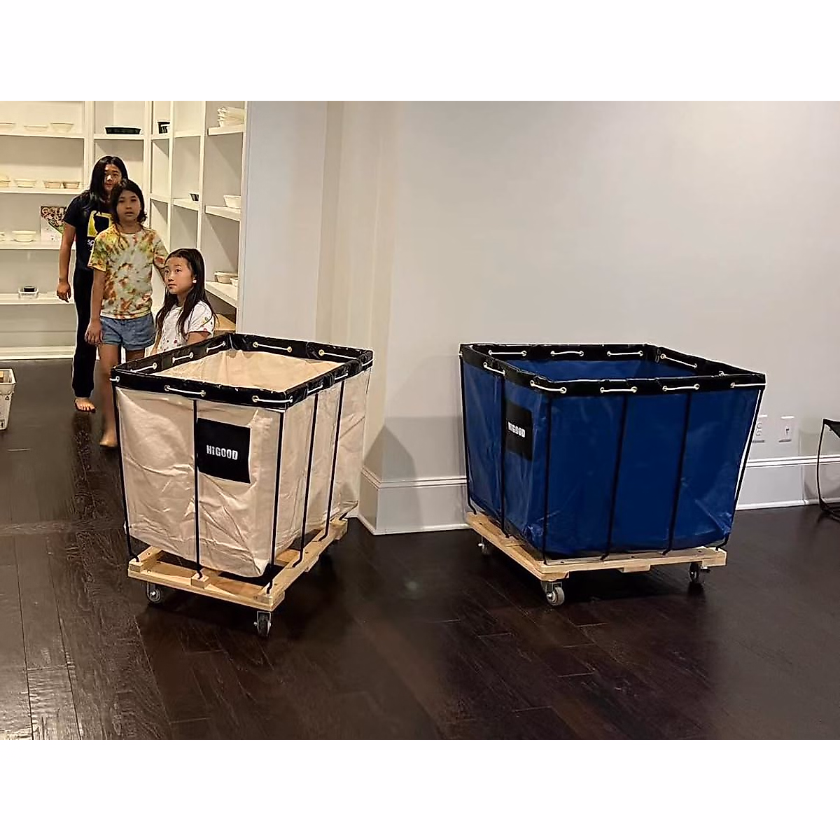 HIGOOD Canvas Basket Bulk Truck,Service Carts 8 Bushel Knock Down Truck, 10.0 cu. ft, 400 lb, 34" L X 22" W X 30.5" H Capacity