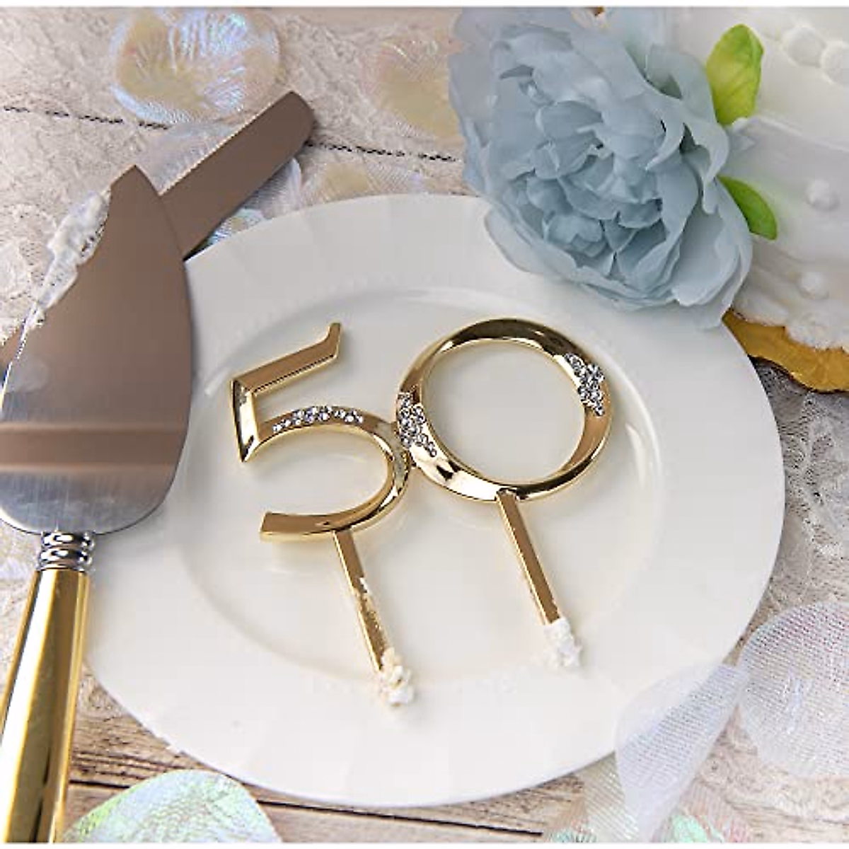 Simplicity Plastic Gold 50th Wedding Anniversary Cake Topper, 4.3" L x 5.4" H