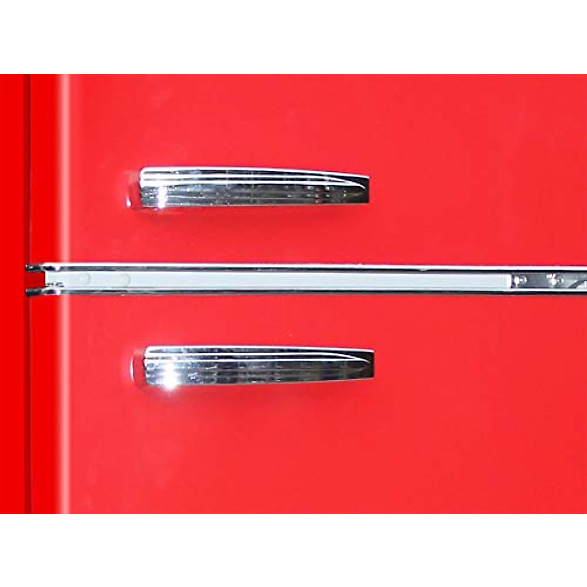 RCA RFR786-RED 2 Door Apartment Size Refrigerator with Freezer, 7.5 cu. ft, Retro Red