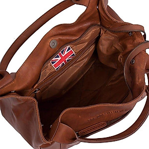 The Chesterfield Brand Shoulder Bag Cardiff | Made Of Leather (Cognac)