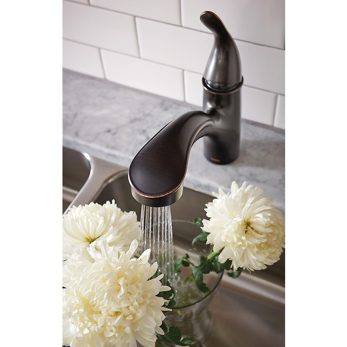 Moen Brecklyn Mediterranean Bronze Single-Handle Pull-Out Sprayer Kitchen Sink Faucet with Power Clean, 87557BRB