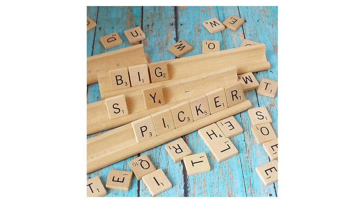RHBLME 20 Pack Wooden Scrabble Tile Holders for Games & Crafts