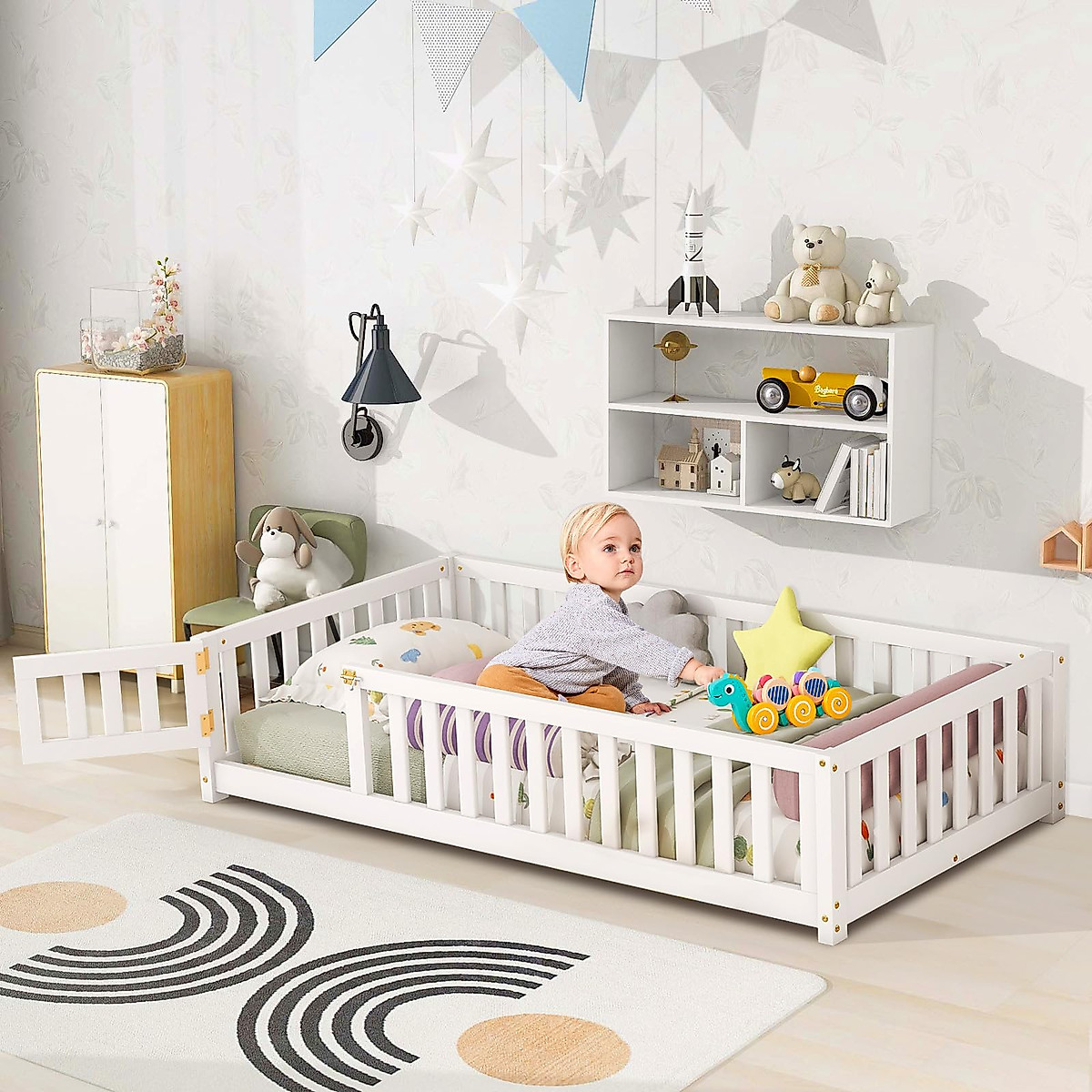 GEEVIVO Twin Size Montessori Floor Bed, Kids 1-3 Wooden Playhouse Bed Frame w/Door, Slats and Safety Fence, Floor-Bed-Frame for Children Bedroom, Boys Girls, Kids Playroom