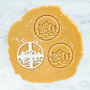 Mountain with Pine Tree Forest cookie cutter, 1 piece - Bakerlogy