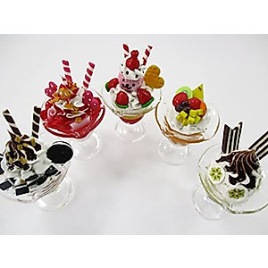 Dollhouse Miniature Food 5 Ice Cream Beverage Compatible with Barbie 16311