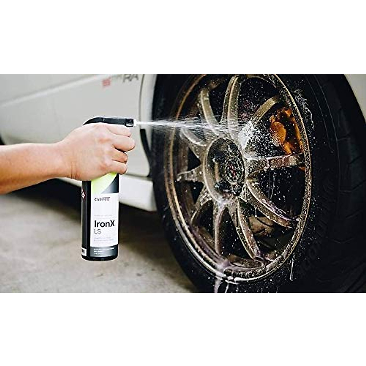 CARPRO IronX Iron Remover: Lemon Scent - Stops Rust Spots and Pre-Mature Failure of The Clear Coat, Iron Contaminant Removal - 500mL with Sprayer (17oz)