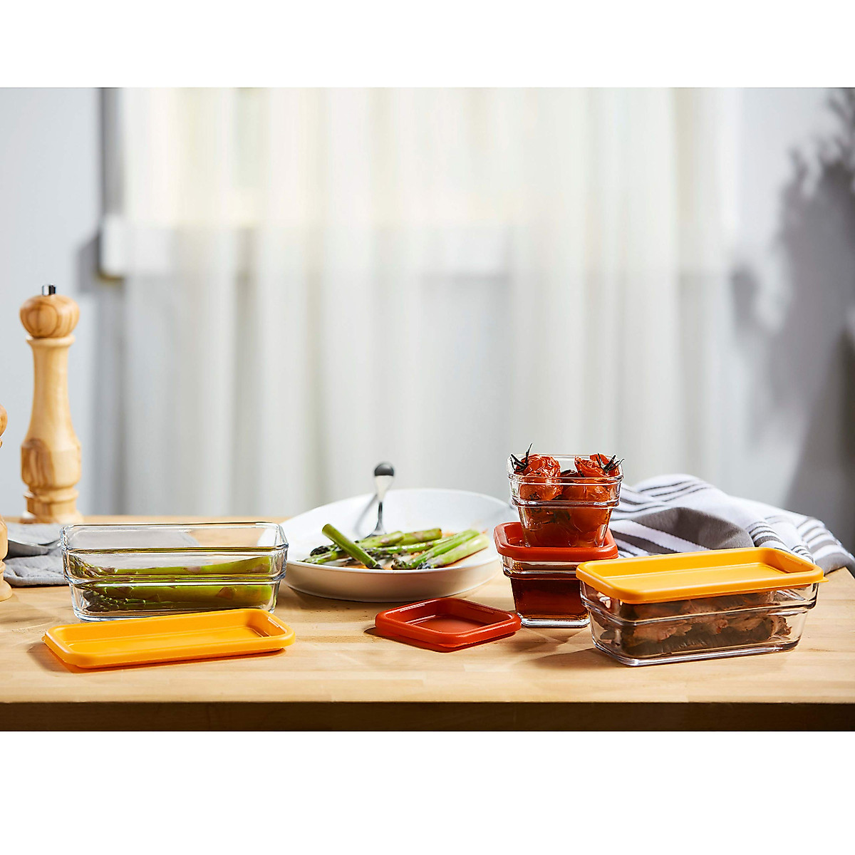 Libbey Stack It Medium Glass Storage Containers with Lids, Set of 4