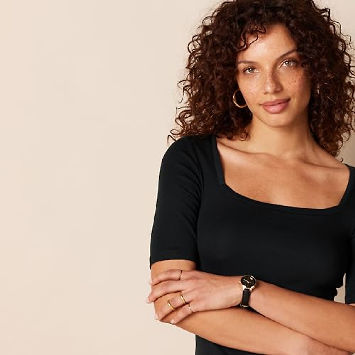 Amazon Essentials Women's Slim-Fit Half Sleeve Square Neck T-Shirt, Black, X-Large