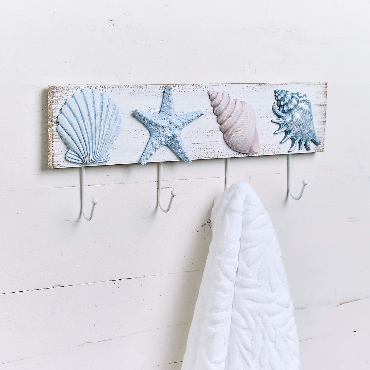 TideAndTales Beach Bathroom Decor 3D Seashell Wall Hooks Towel Rack for Coastal Bathroom, Bedroom or Kitchen - Shells and Starfish Beach Decorations for Home - Ocean Theme Beach House Decor
