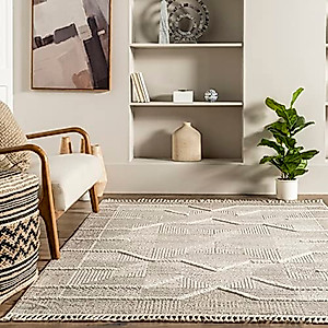 nuLOOM Haida Moroccan Tiles High/Low Tasseled Area