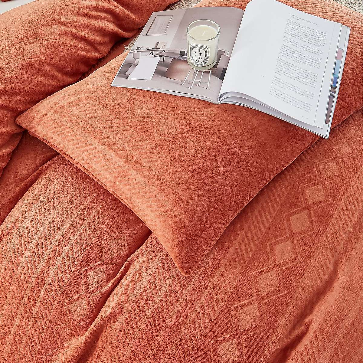 Cupocupa Velvet Duvet Cover Queen Set Grey Comforter Cover 3Pcs Ultra Soft Cover Breathable Luxury Flannel Velour Duvet Cover Zipper Closure Corner Tie Queen Terracotta