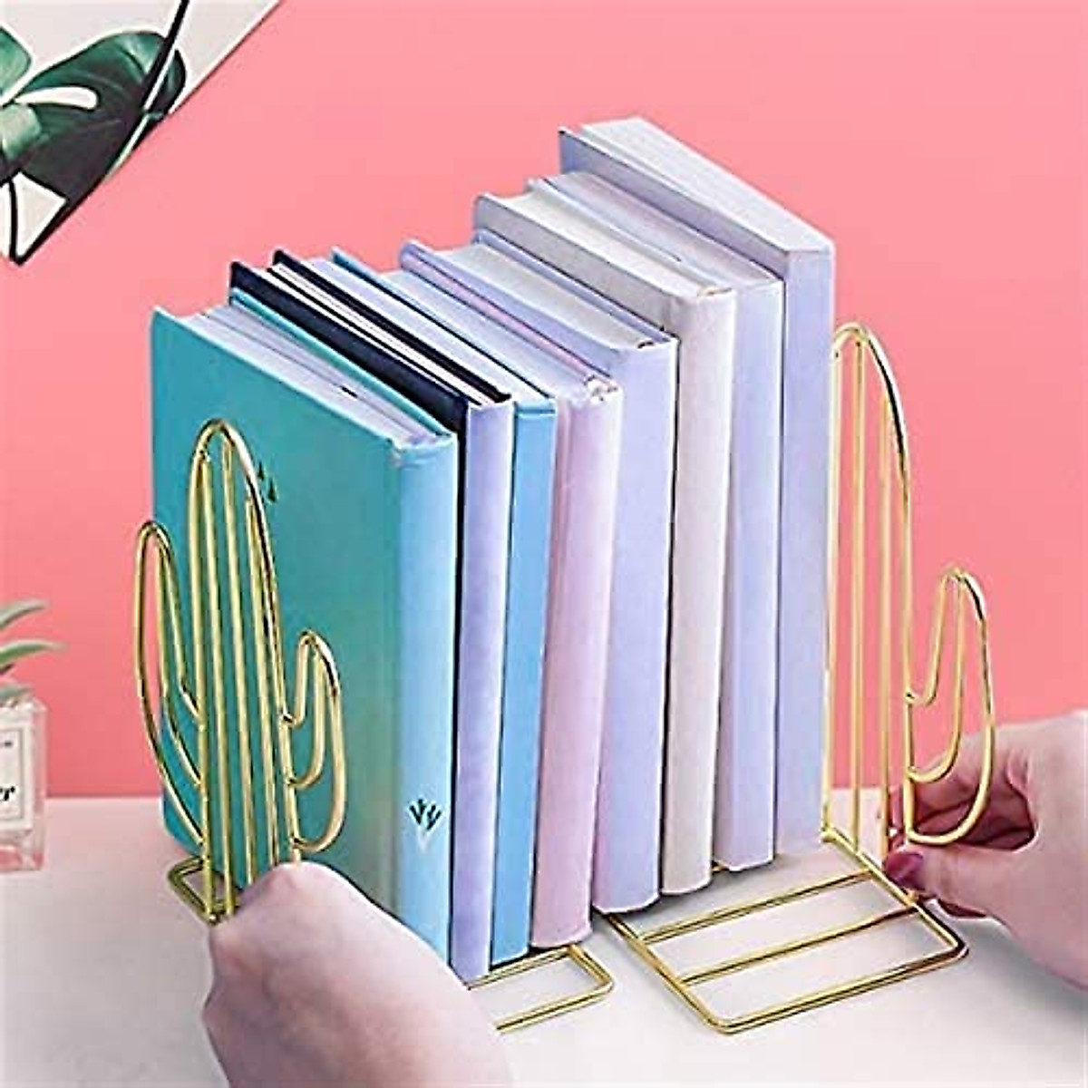WJCCBJQXW Bookends 2pcs Decorative Bookends Metal Decorative Book Ends Dividers Holders for Shelves Dispensers Display for Library Office