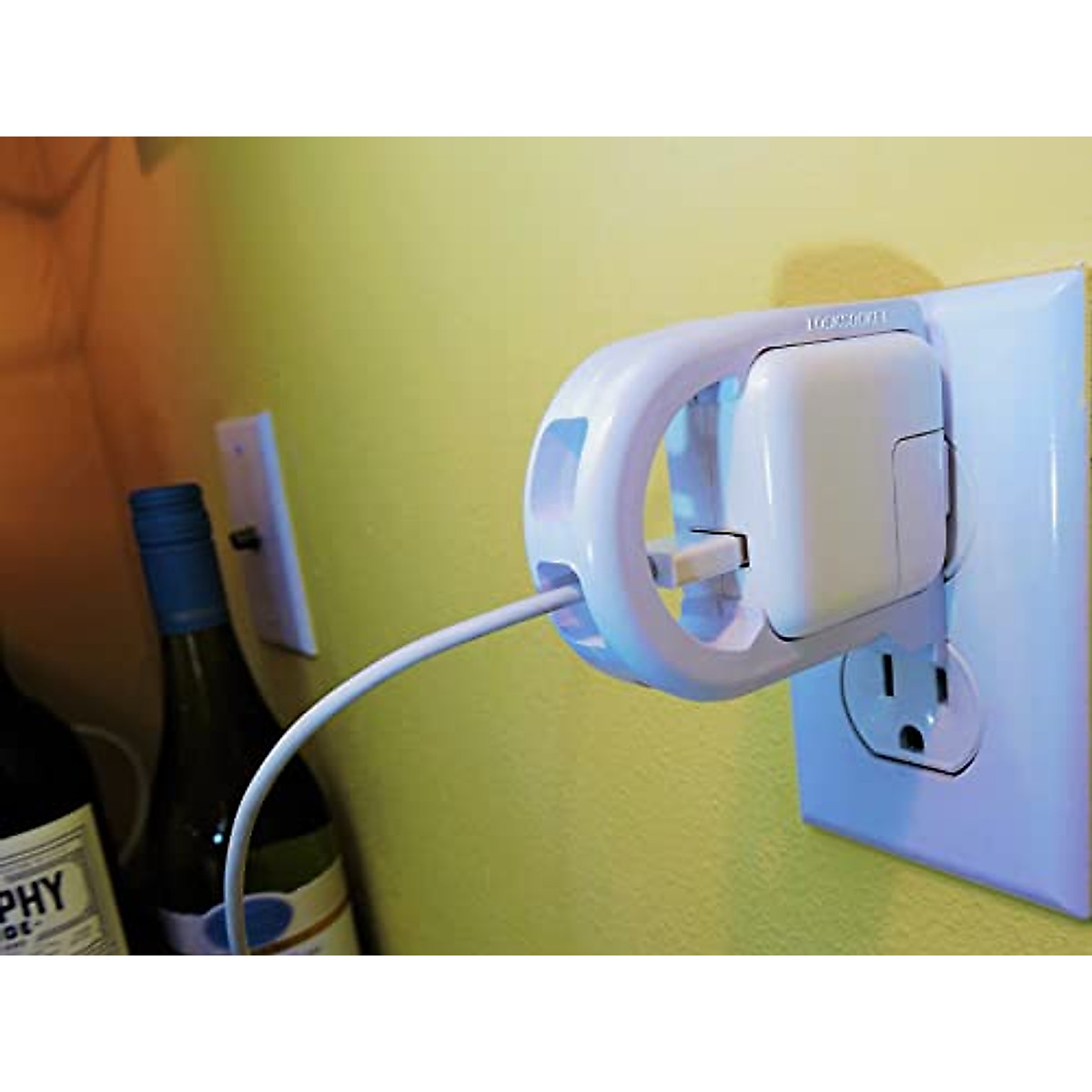 Lock Socket - Charger Lock - Compatible with ipad 12W Never Lose Your Charger Again!