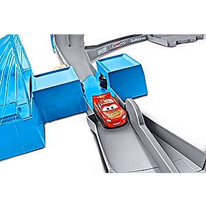 Disney Pixar Cars 3 Ultimate Florida Speedway