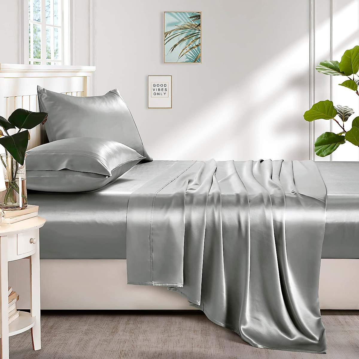 Lanest Housing Silk Satin Sheets, Queen Size Satin Bed Sheet Set with Deep Pockets, Cooling Soft and Hypoallergenic Satin Sheets Queen - Light Gray