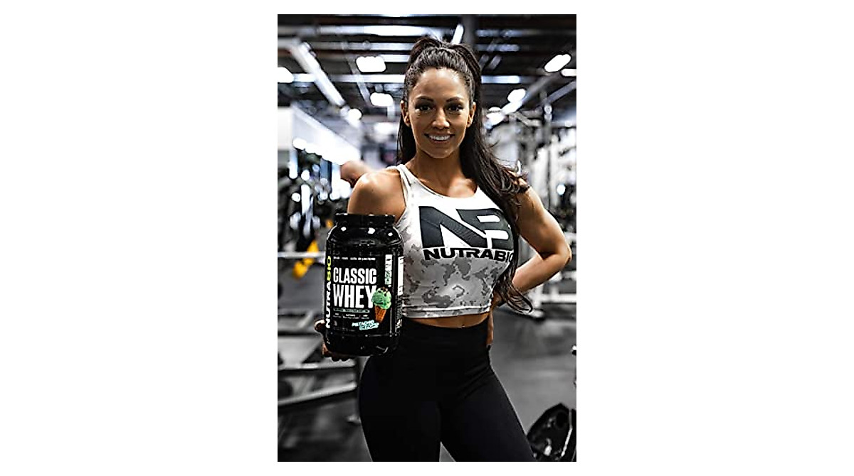 NutraBio Classic Whey Protein - 25G of Pure Protein per Scoop