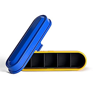 KODAK Film Case - for 5 Rolls of 35mm Films - Compact, Retro Steel Case to Sort and Safeguard Film Rolls (Blue) (Film is not Included)