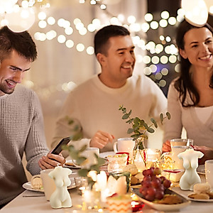 2 Pieces Body Soy Candle Female Body Shaped Candle Woman Torso Candle Woman Bust Candle Home Decoration for Christmas Bedroom Bathroom Aesthetic Decoration (White, Simple Style)