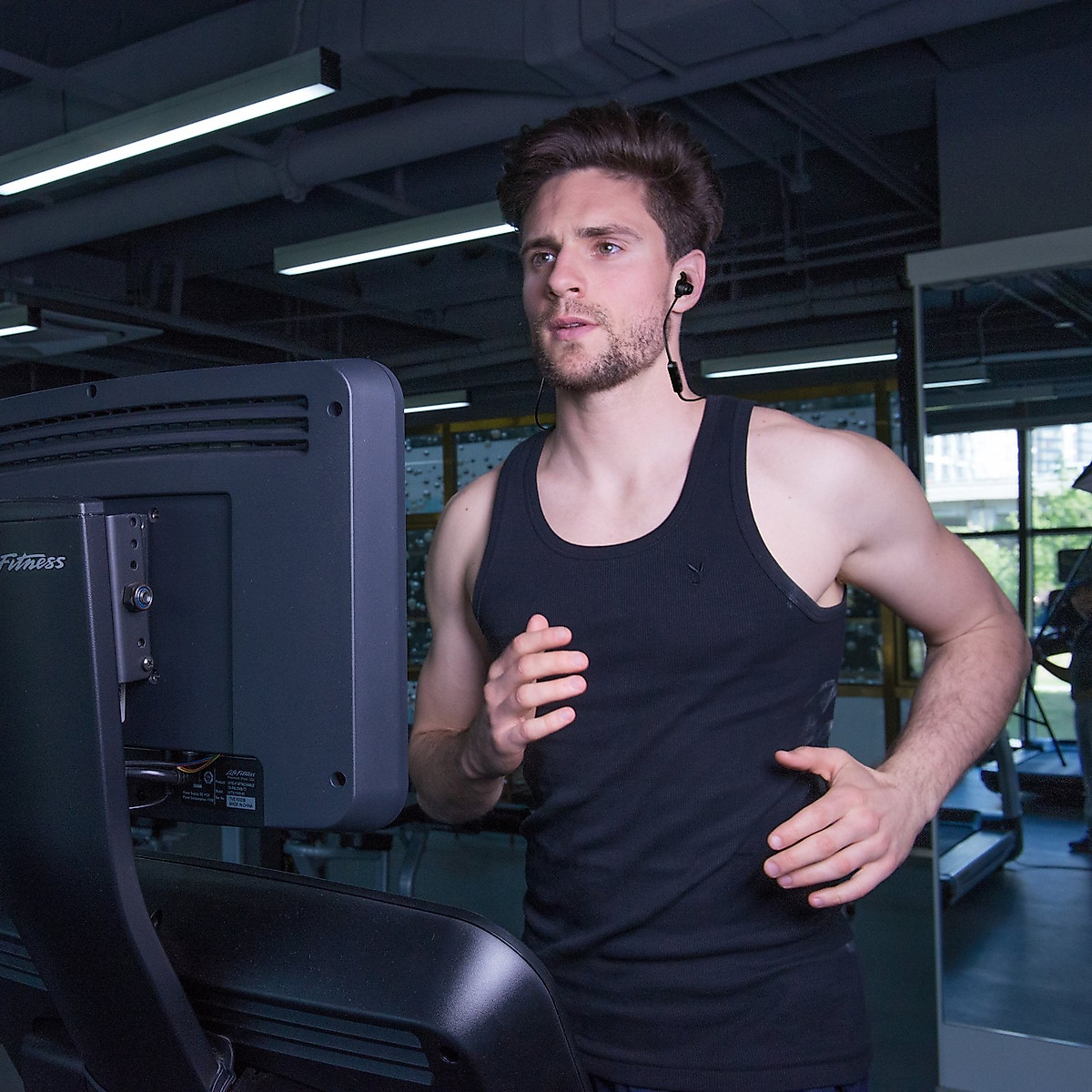 Edifier W280BT Stereo Bluetooth v4.1 Headphones - Earphones for Fitness, Running, Working Out Sweatproof - Black