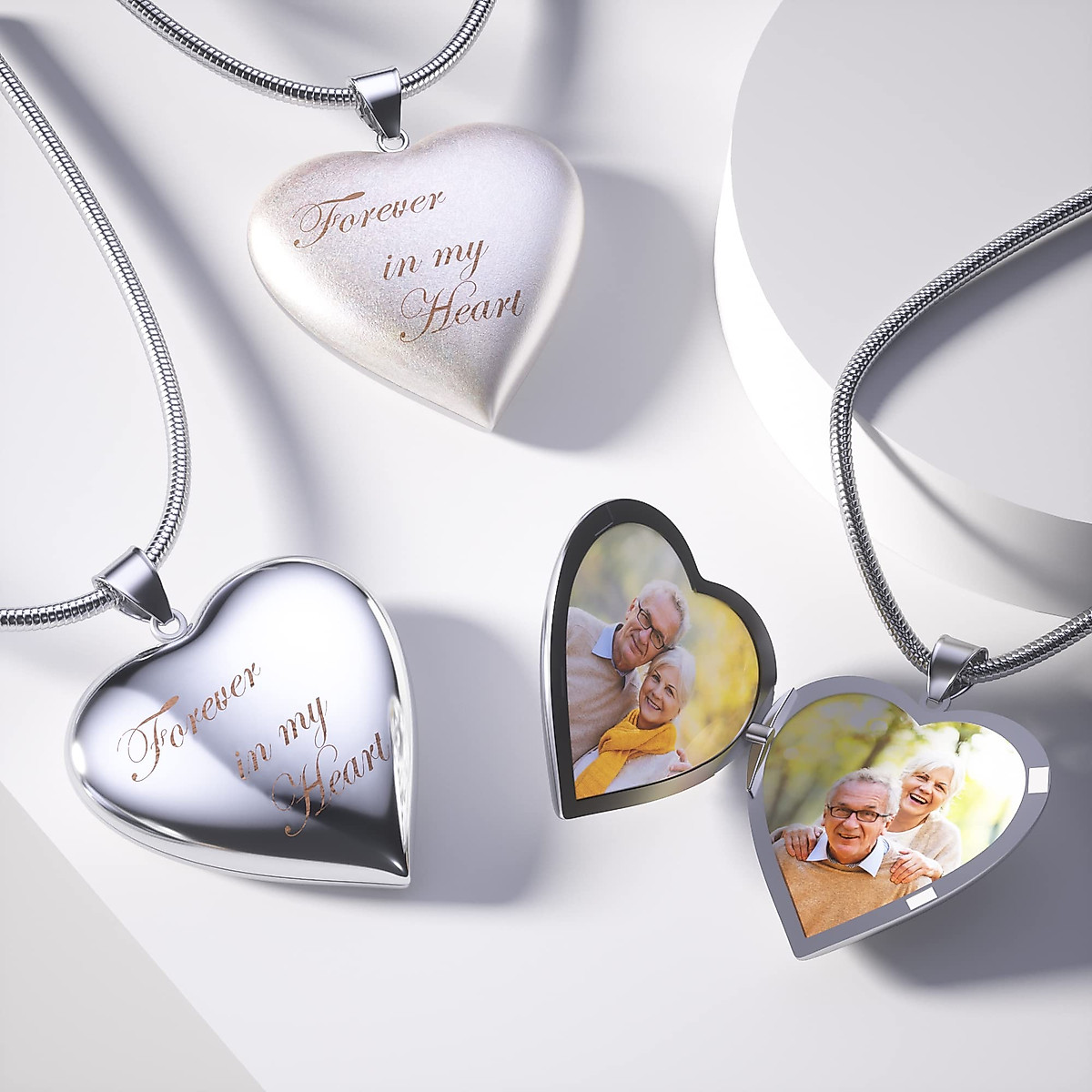 Fanery Sue Vintage Locket Necklace that Holds Pictures, Customized Picture Lockets Personalized Heart Locket with Picture Inside -Locket Necklace for Women (Silver Rose Locket)