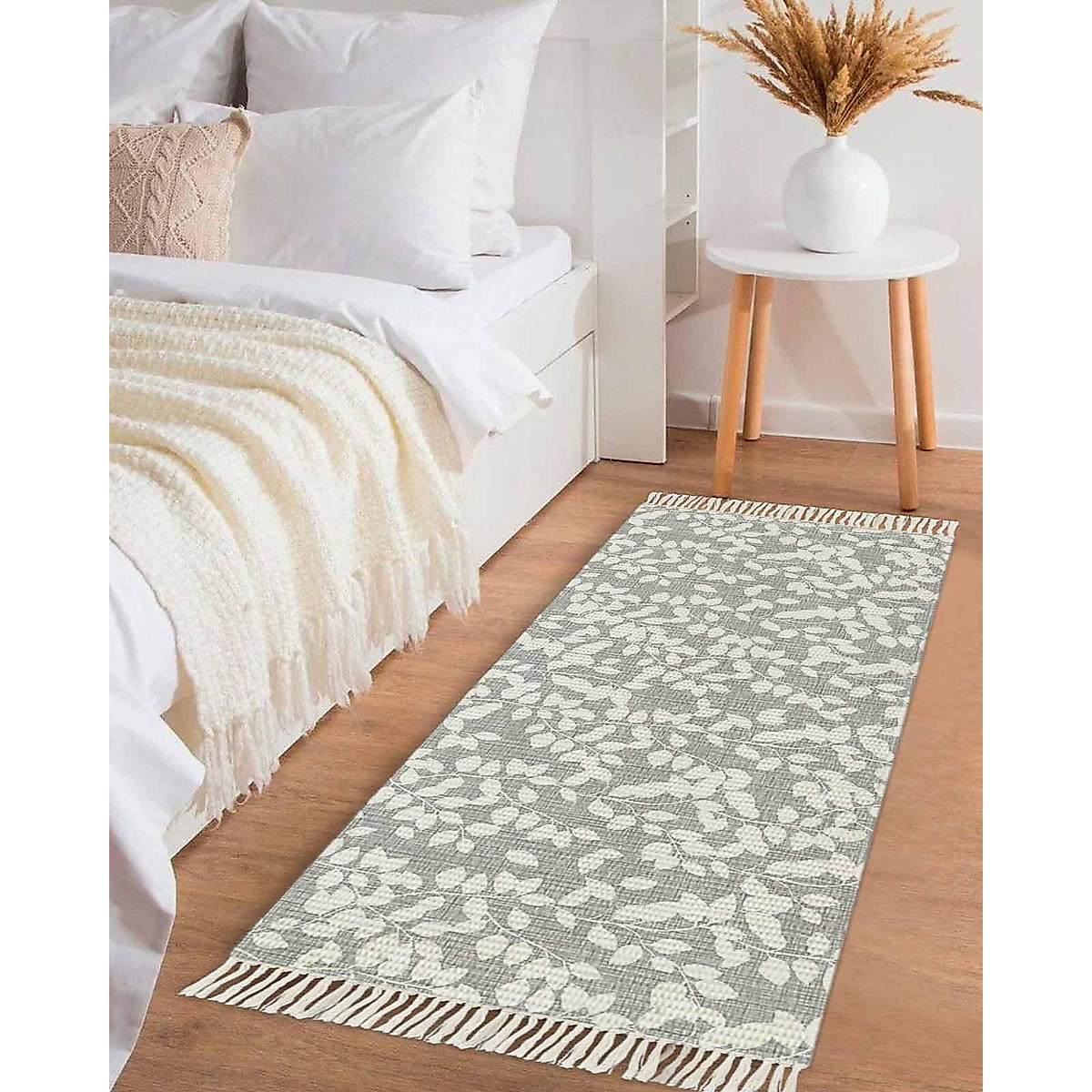 Grey White Botanical Kitchen Runner Rug 2'x4', Washable Woven Cotton Area Rug with Tassels Bathroom Hallway Rug, Pastoral Spring Floral Summer Art Entryway Bedroom Rug Non Slip Throw Rug Carpet