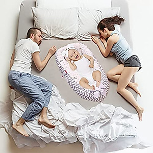 Vohunt Baby Lounger for Newborn,100% Cotton Co-Sleeper for Baby in Bed with Handles,Soft Newborn Lounger Adjustable Size & Strong Zipper Lengthen Space to 3 Tears Old(Wave White Crown)