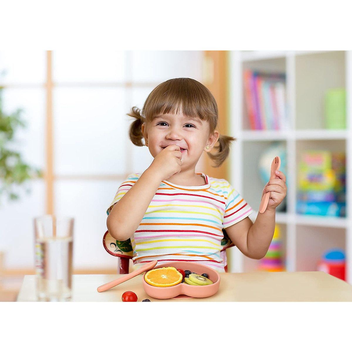 Suction Plate, Socub Silicone Plate for Baby and Toddler, Unbreakable Non-Slip Kids Plates with Spoon and Fork, BPA Free, Dishwasher and Microwave Safe, Muted