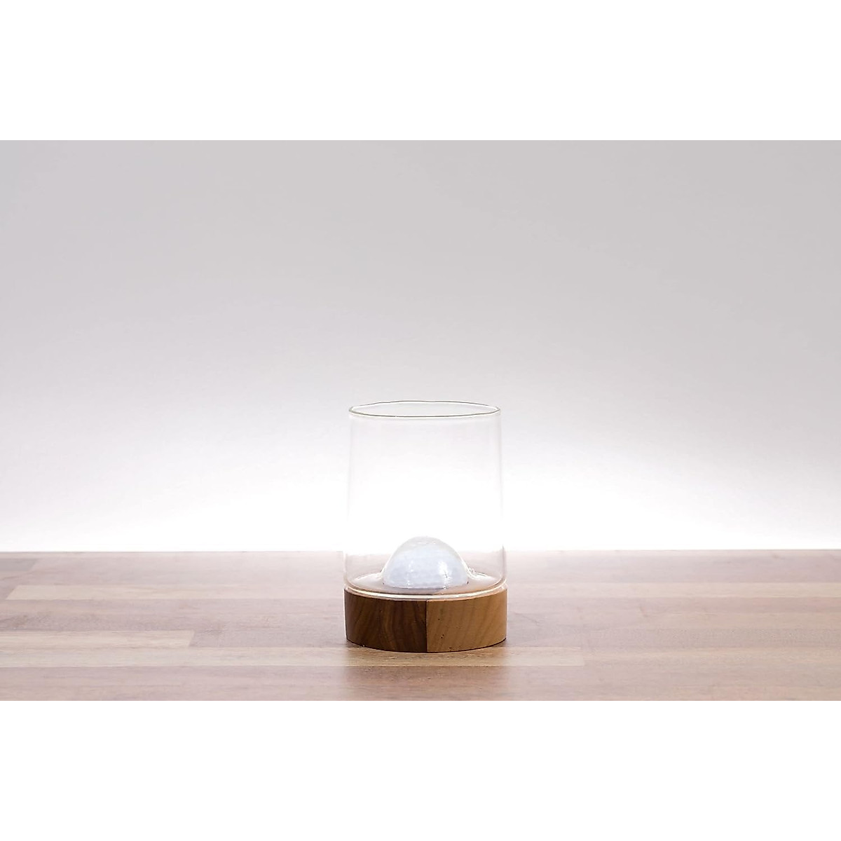 JEM GLASS Personalized golf coaster and whiskey glasses: Golf accessories for men and women golfers; Cool holiday basket for men and women that golf (2 Glasses, Not Personalized)